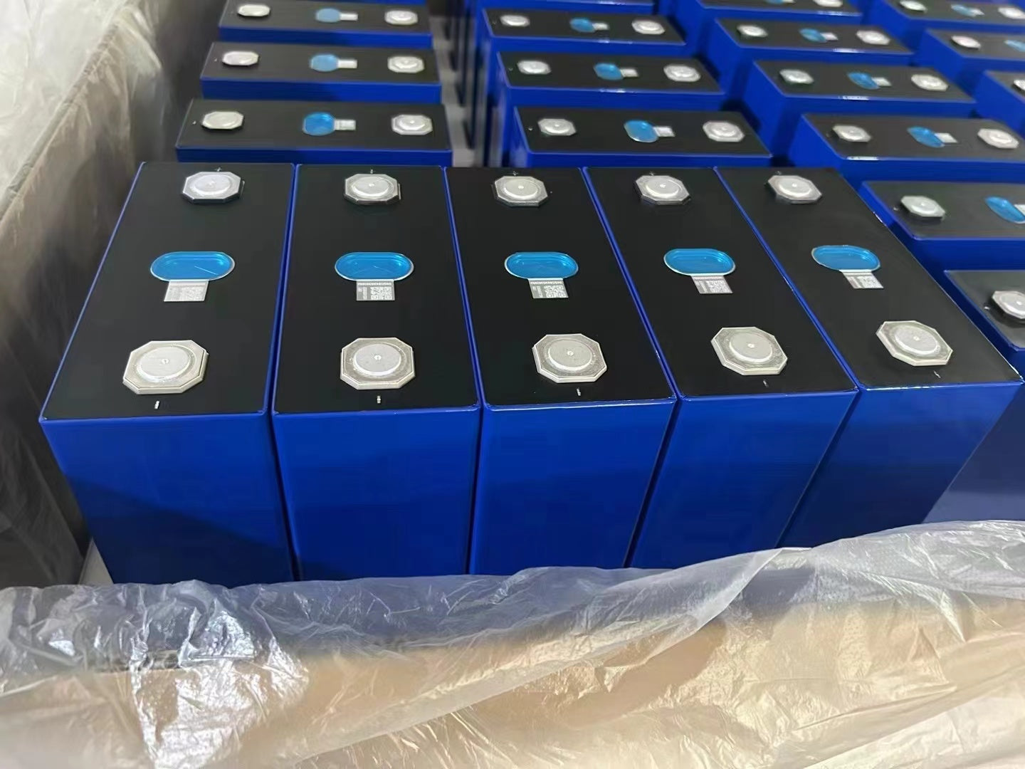 EVE 306Ah MB30 LiFePO4 LF306 Battery Grade A Rechargeable Prismatic Ce – SeLian Energy